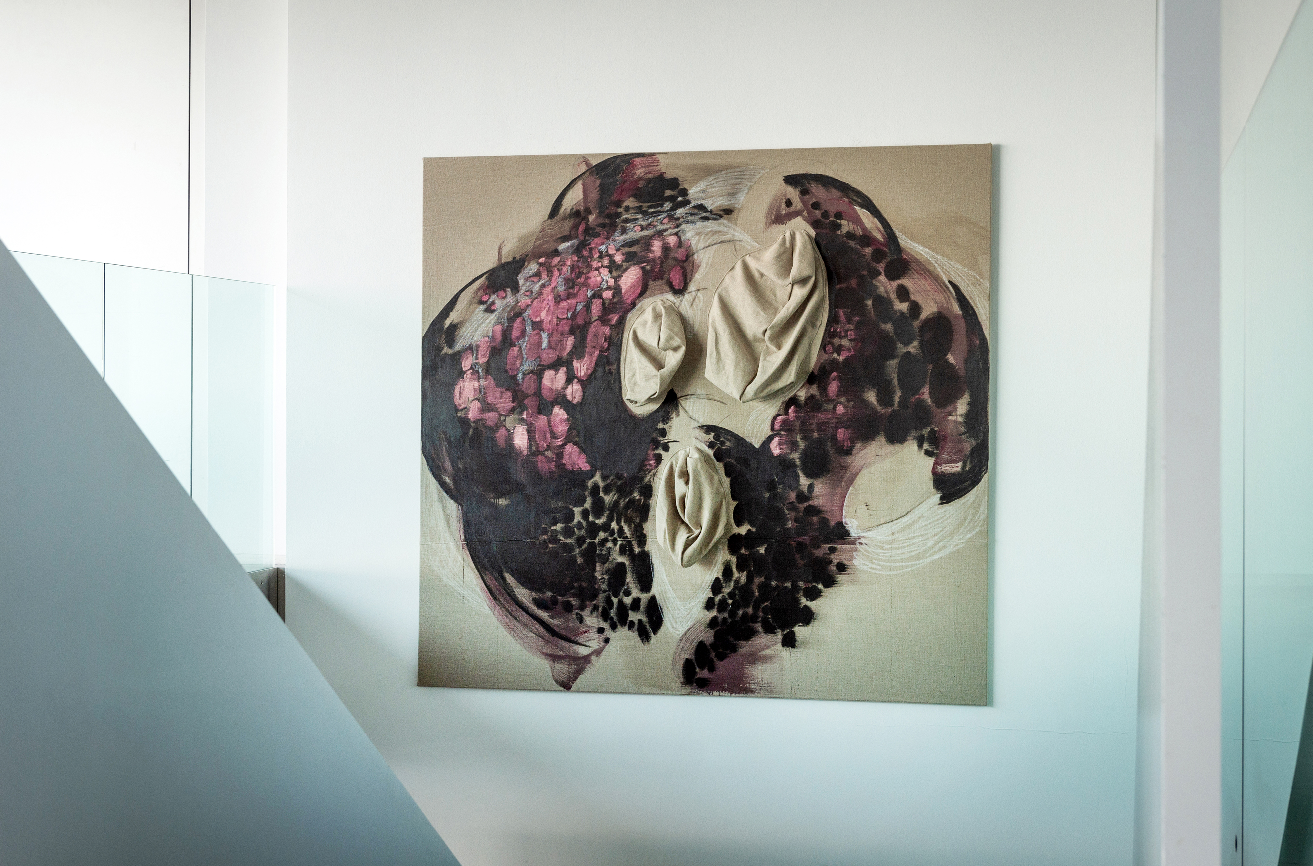 ROOTS OF INVISIBLE ENTITIES – JÓSEFINA ALANKO